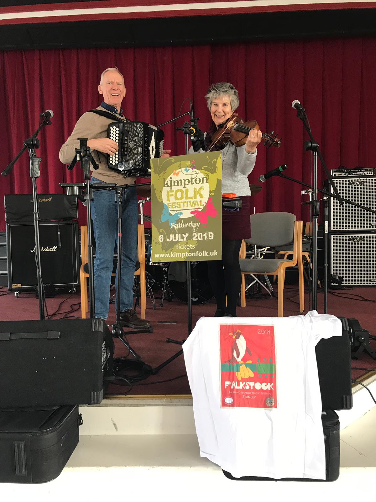 June Rowlands/ The Folk Music Scene through the Eyes of June and John ...