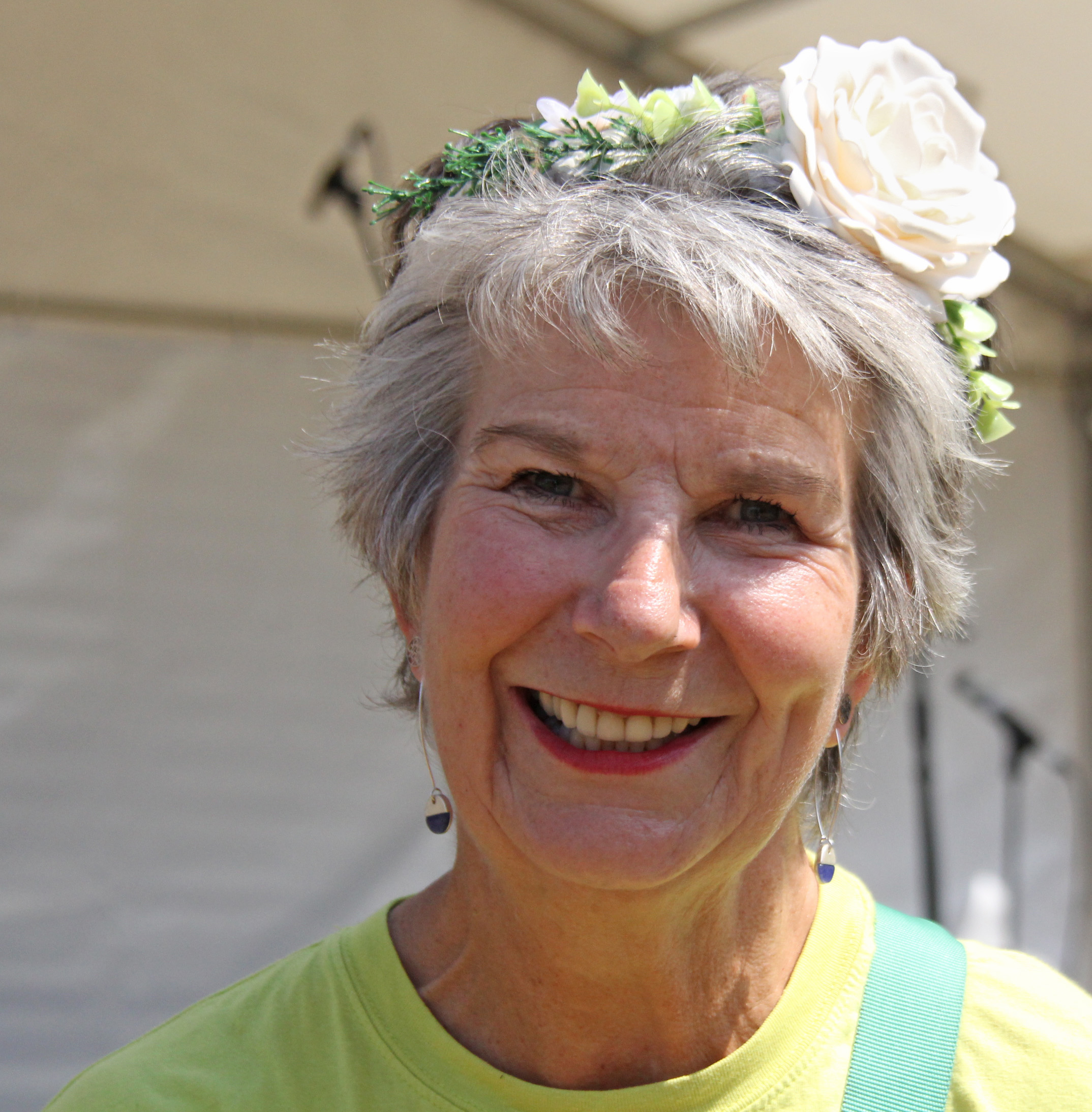 June Rowlands/ The Folk Music Scene through the Eyes of June and John ...